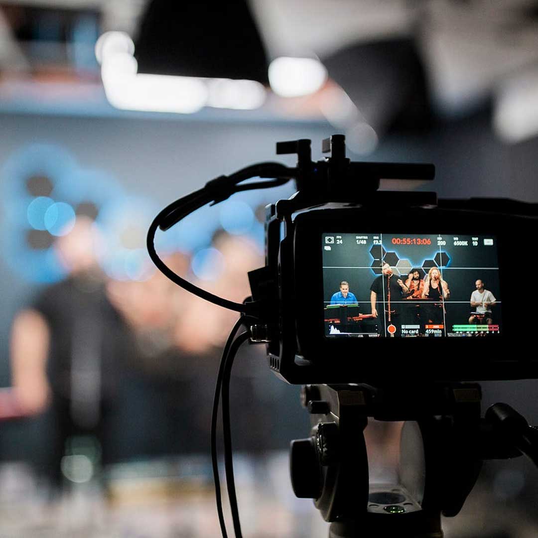 8 Tips on How to Make a Company Introduction Video - Houston Video